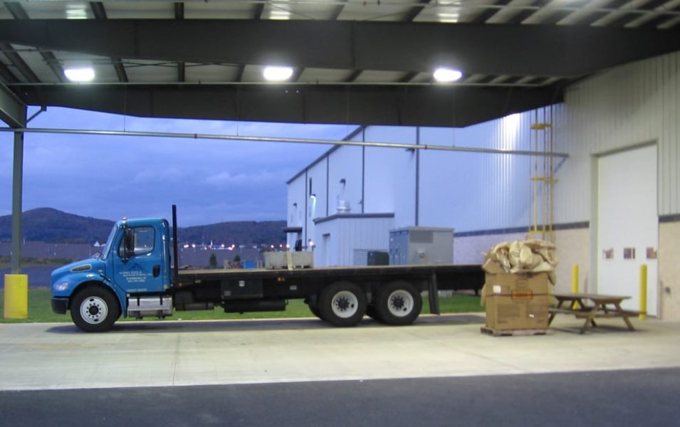 Vertical Storage for Distribution Centers | Caldera Storage